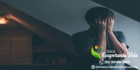 Sintomas de Quem Cheira Pó | Clínica Recuperando Vida